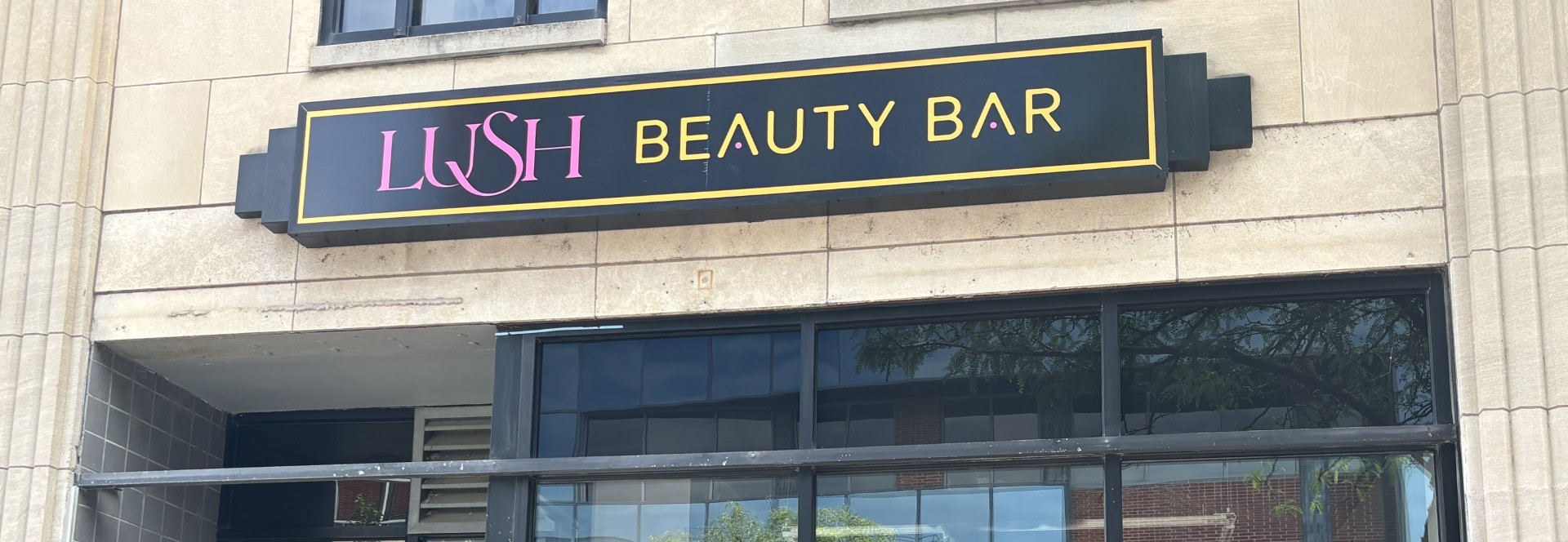 Lush Beauty Bar Opens In Downtown Cedar Rapids - Downtown Cedar Rapids